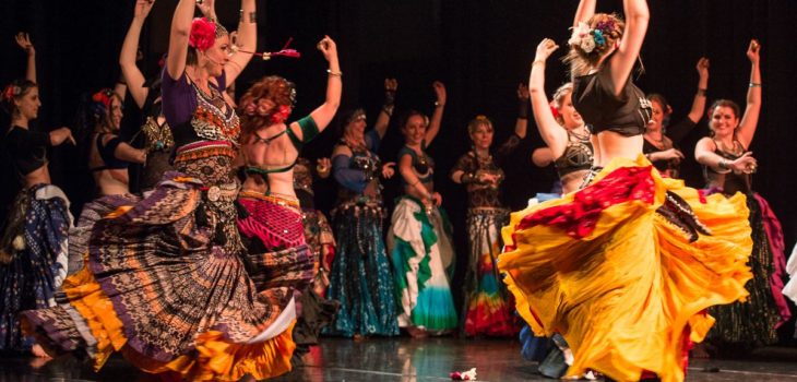 DANSE IMPROVISATION FCBD STYLE (FatChanceBellyDance®Style) - Justine ...